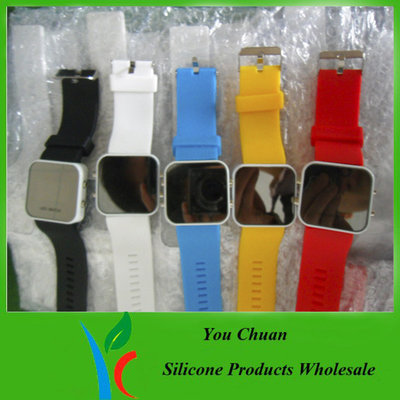 Colorful Lights Up Silicone LED Watch For Children / Women With Custom Dial / Logo