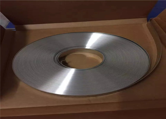 Cinghia luminosa della fascia dell'acciaio inossidabile di rivestimento laminata a freddo con il bordo rotondo per il grado dell'industria del gas e dell'olio 202