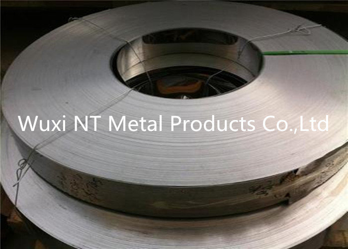 Le strisce molli dell'acciaio inossidabile di SEDERE INOX 430 laminate a caldo per la costruzione di nave/ss si arrotolano