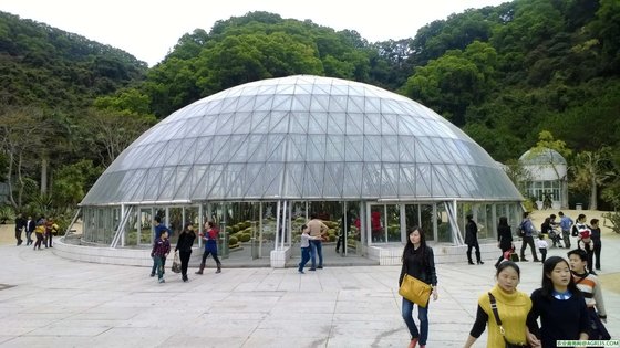 알루미늄 구조 주문을 받아서 만들어지는 물자 지오데식 돔 천막 지붕 직물 850g/Sqm
