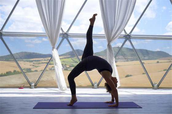 Galvanized Tube Frame Outside Spherical Dome Tent For Yoga Enthusiasts