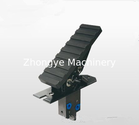 Factory Hydraulic Breaker Foot Control Valve Excavator Pedal Pilot Valve