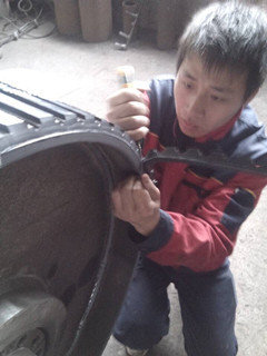 15mm thickness mining industry conveyor durm natural rubber ceramic lagging